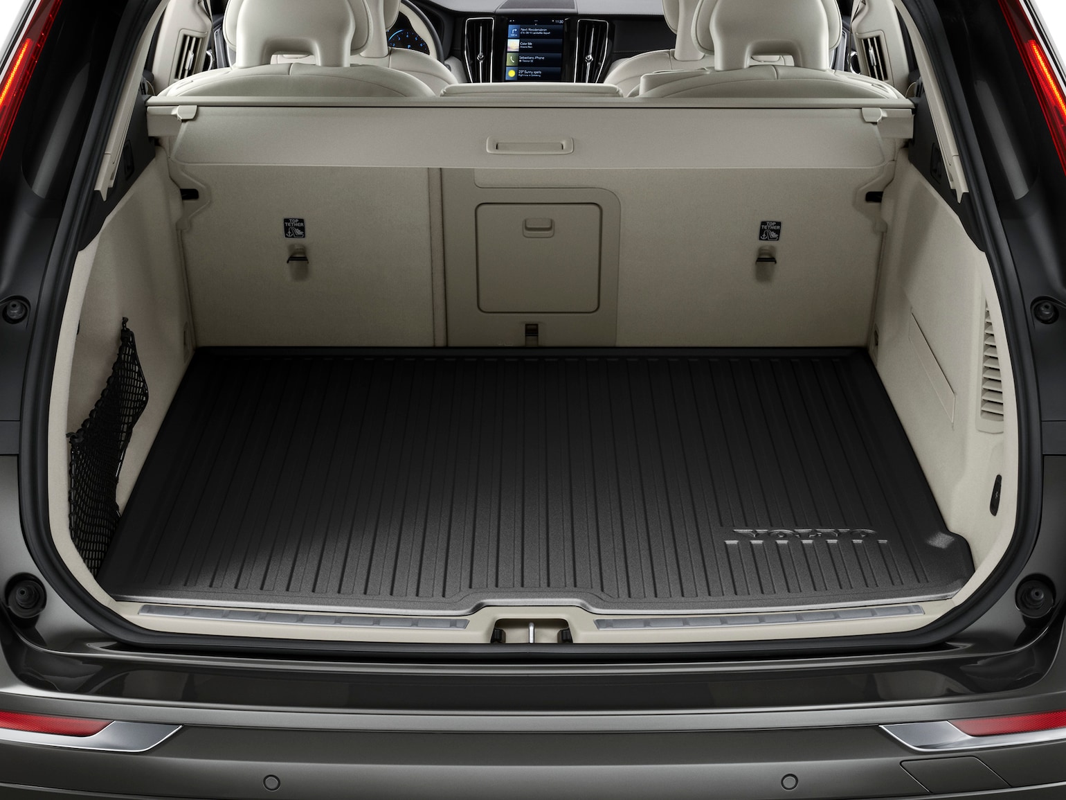 Volvo Original Bagagerumsmatta, plast - Bagagerumsmattor - Bilia